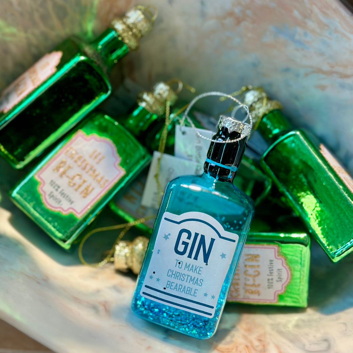 Christmas Gin Bottle Bauble – Magpie Style