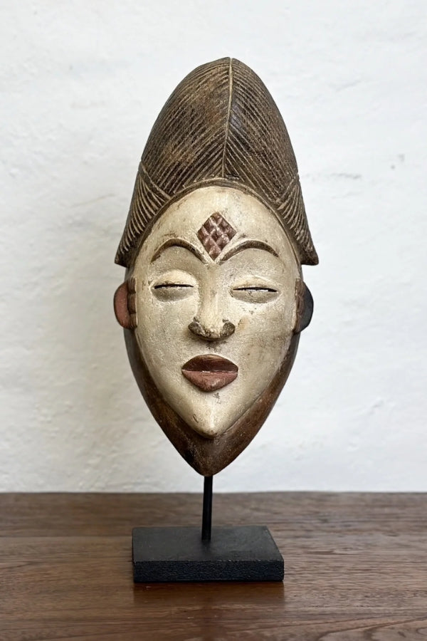 Cameroon Punu Mask – Magpie Style